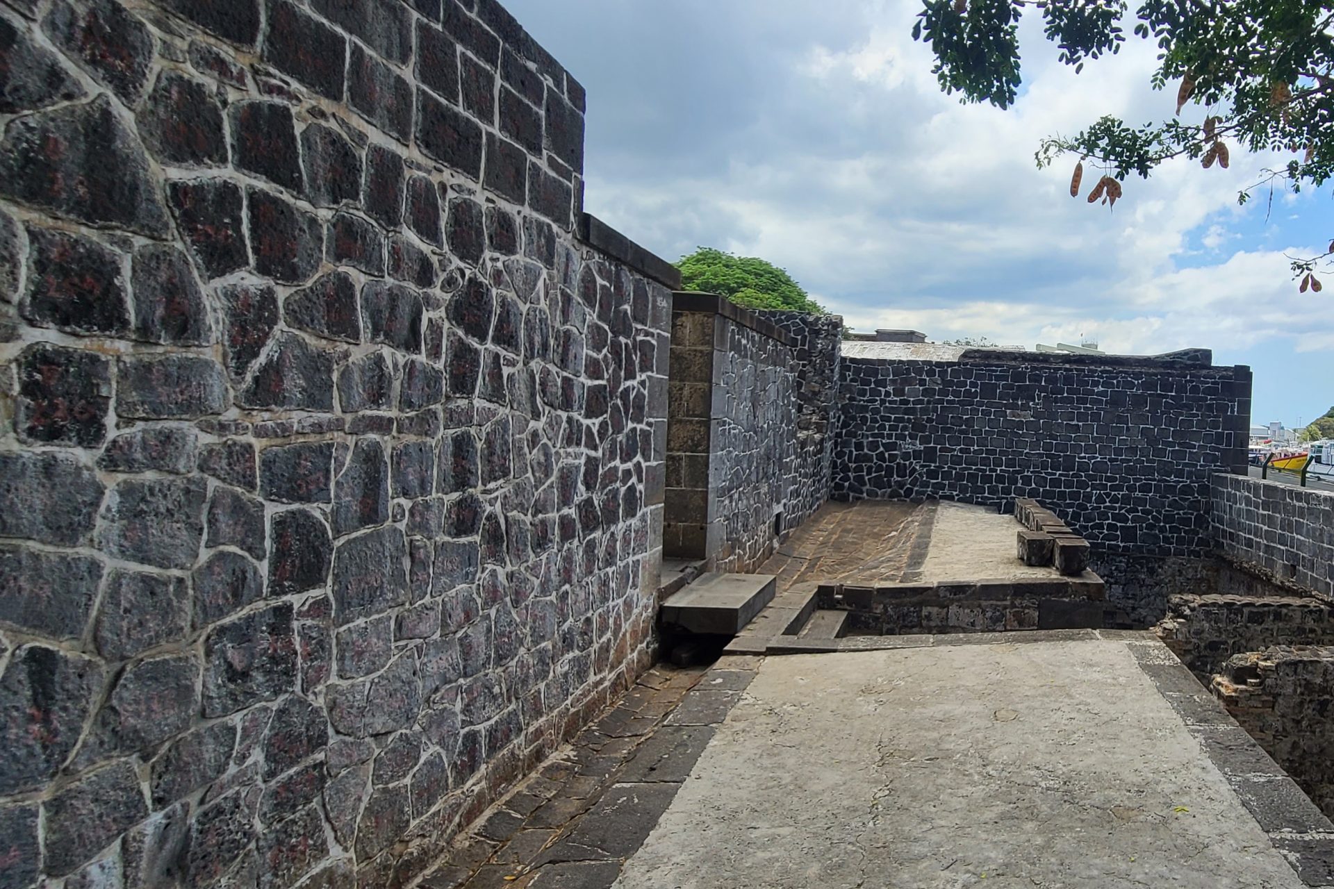 Mauritius: Port Louis - Aapravasi Ghat - Hoblets On The Go