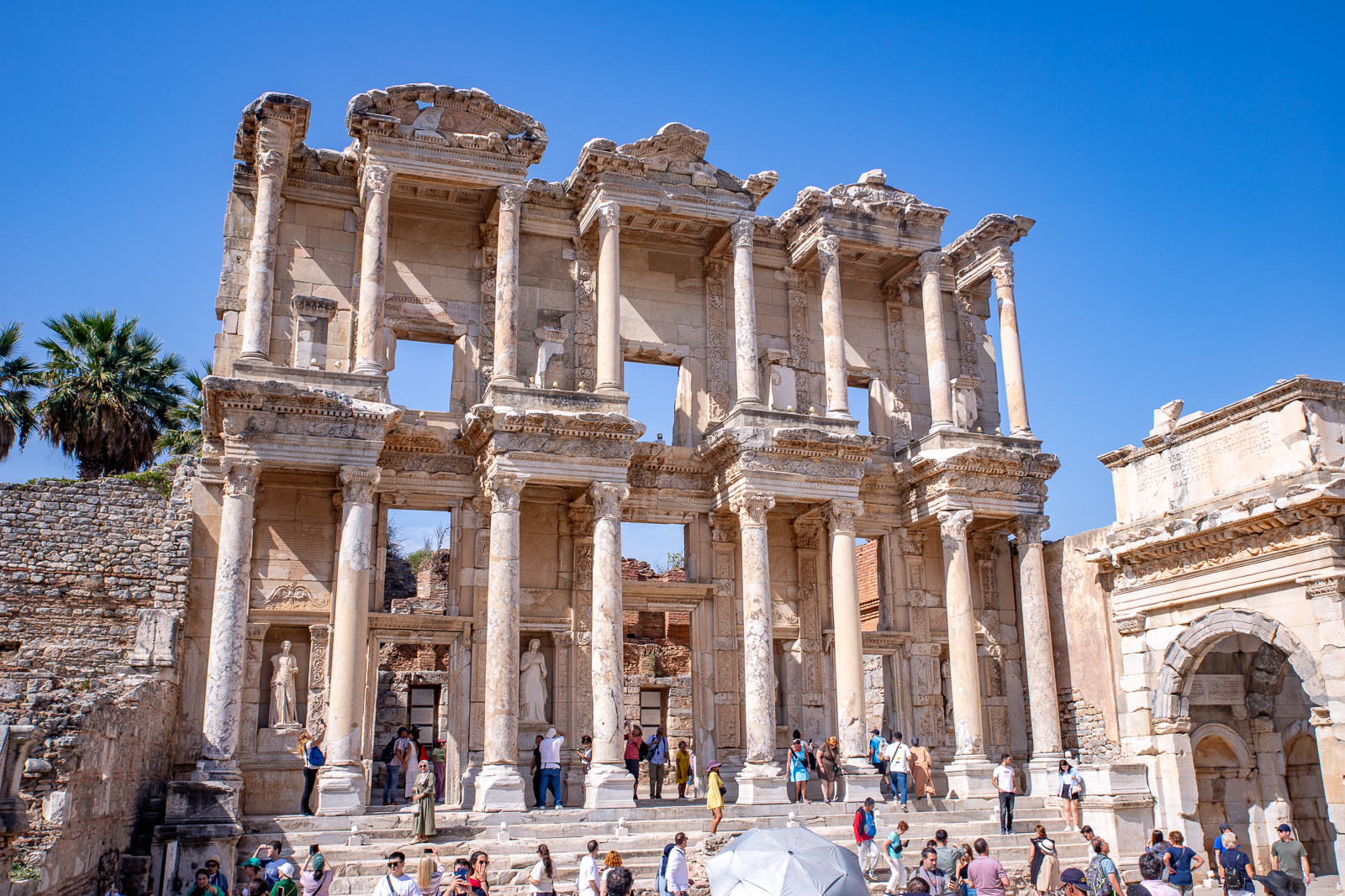 Turkey: Ephesus Archaeological Site - Hoblets On The Go