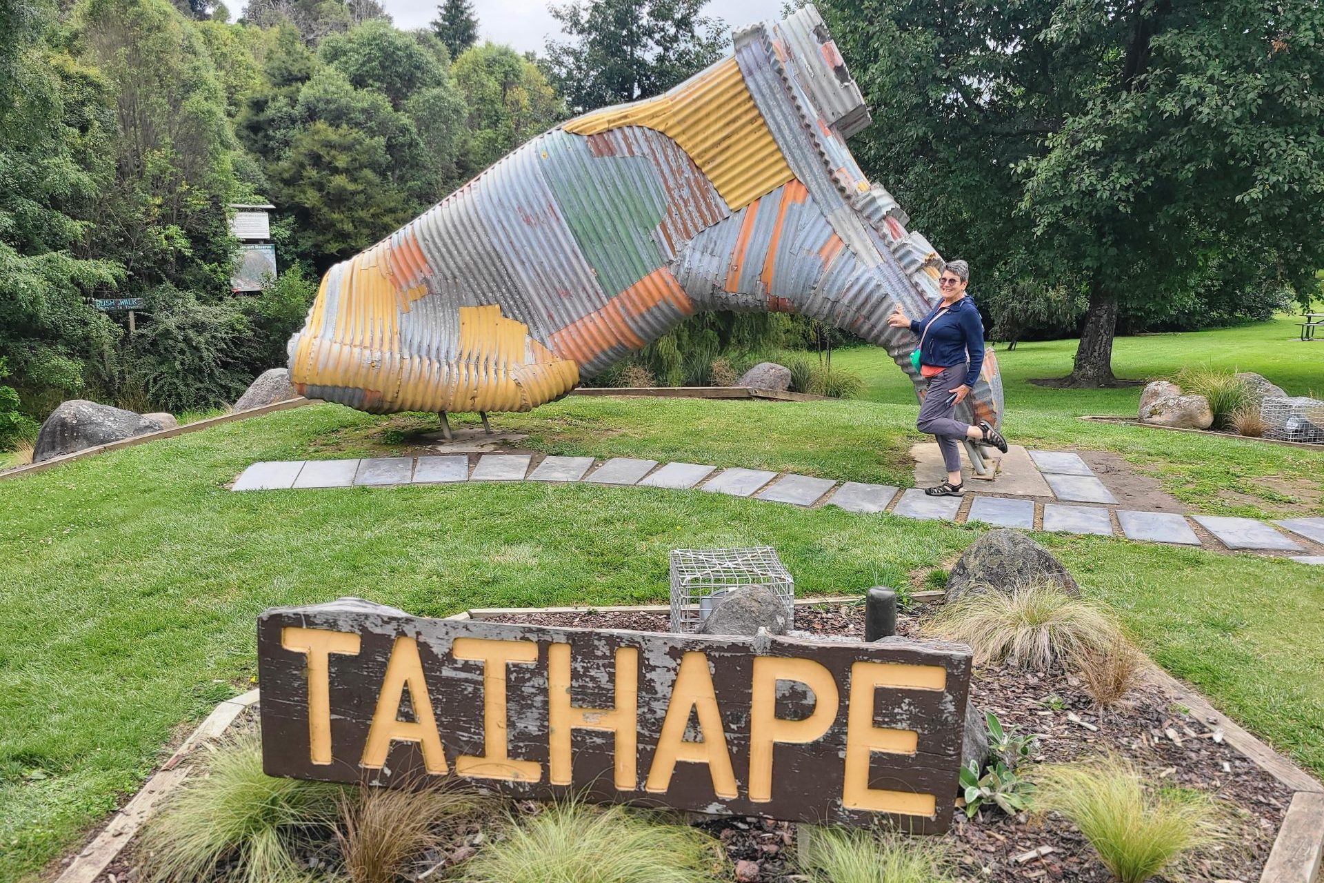Taihape Giant Gumboot: NZ’s Quirky Roadside Icon Stop Must-See!!